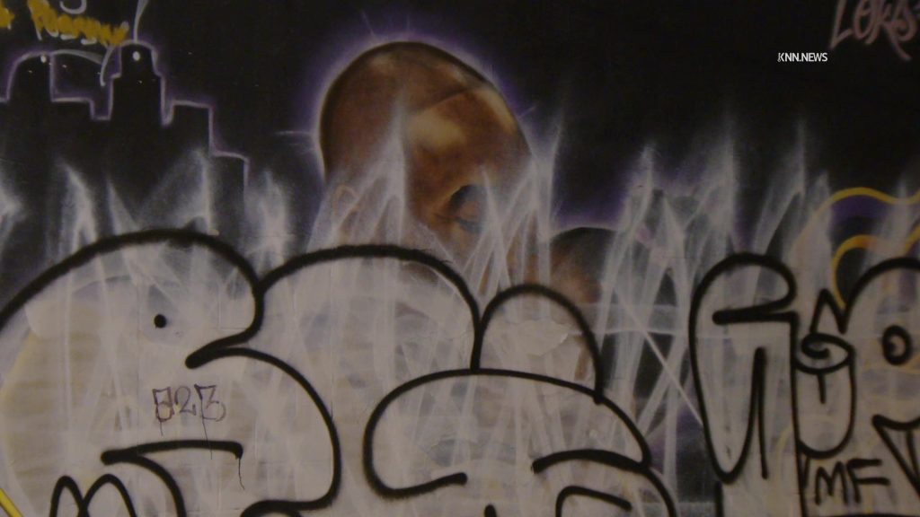 Mural of Kobe Bryant, Daughter Gianna Vandalized in Downtown Los ...
